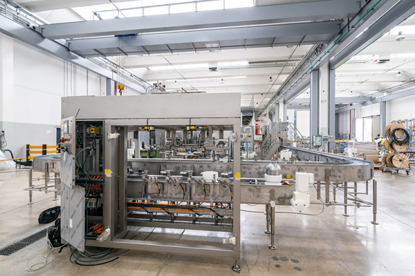 Installations sur mesure - Comac